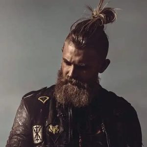 Viking Hairstyles For Men For Bold And Unique Looks! - The Guy Looks