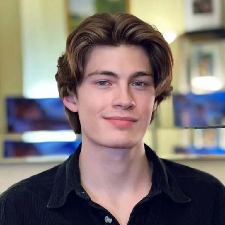 Men's Hairstyles For Square Faces That You'll Love! - The Guy Looks