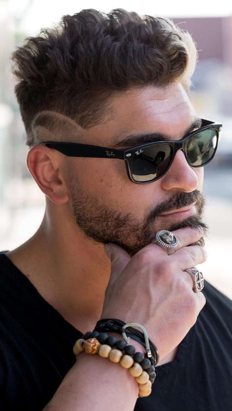 Stunning Hairstyles For Men With Glasses That Make You Look Good And ...
